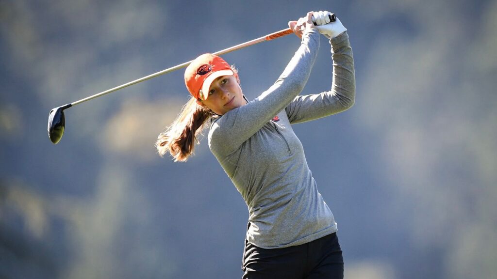 About Me - Ellie Slama, aspiring professional golfer