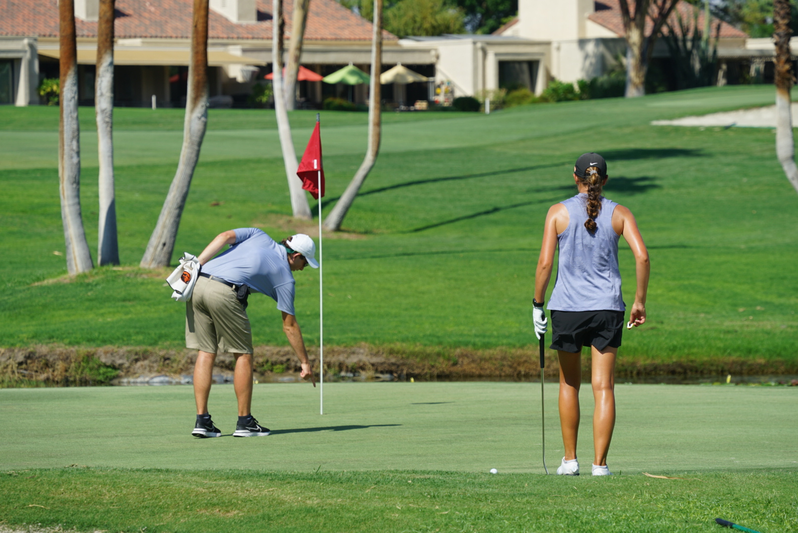 Ellie Slama - professional golfer